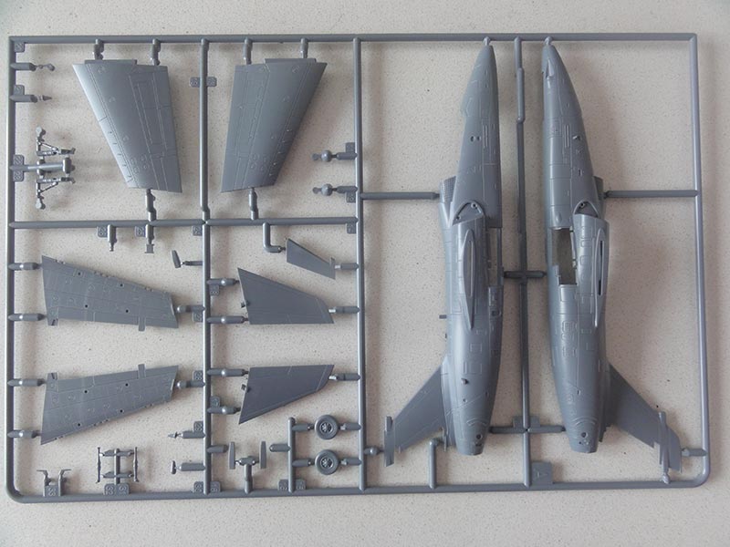 Aermacchi AMX in 1/72 scale