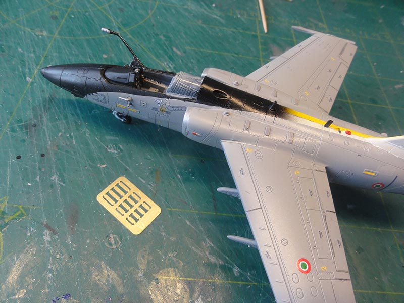Aermacchi AMX in 1/72 scale